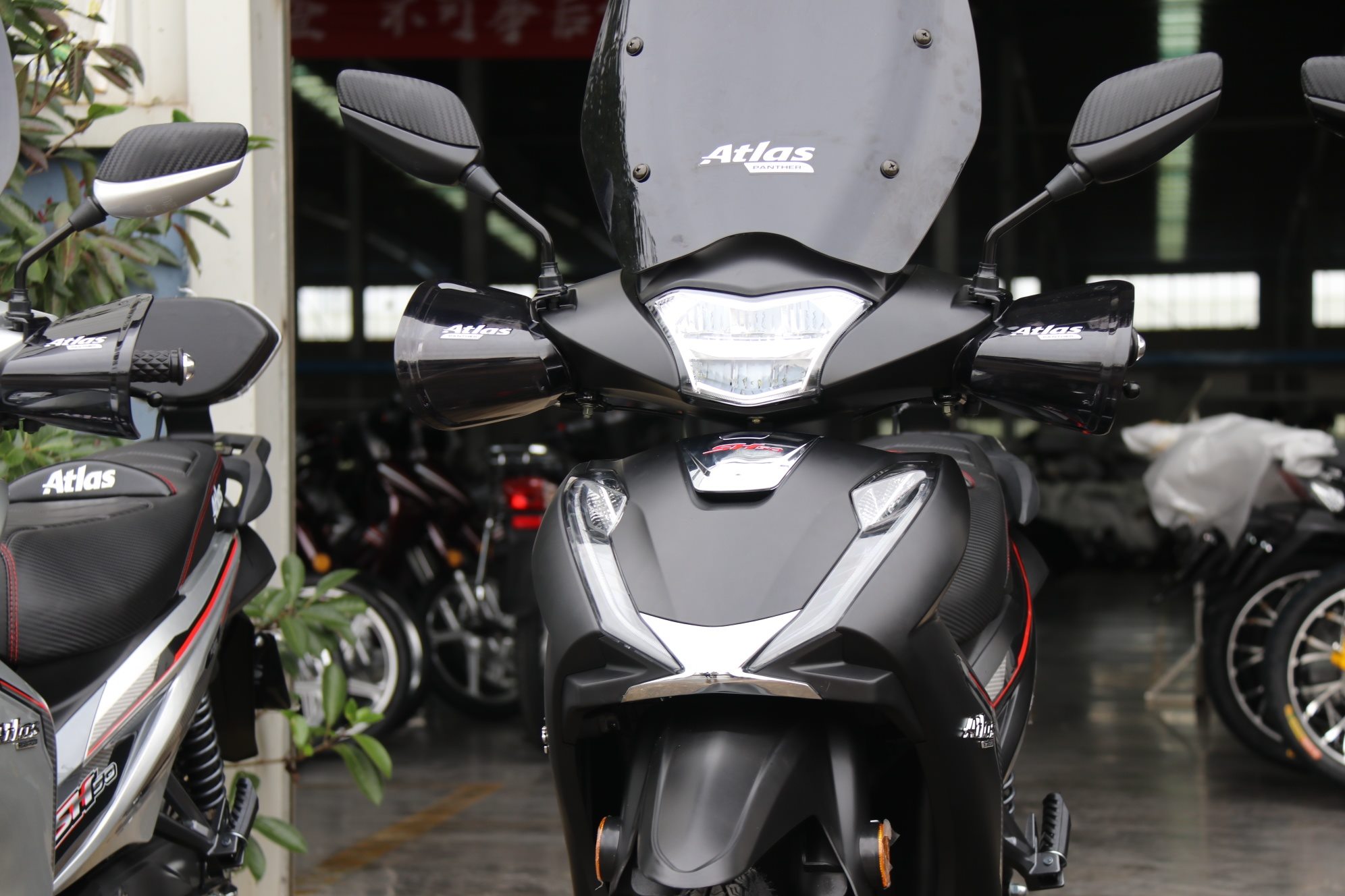 "Siêu phẩm" SH-50cc là có thật anh em ạ | CHAYXE.VN